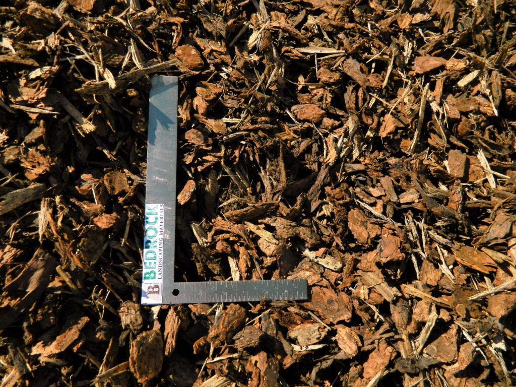 Medium Bark – Bedrock Landscaping